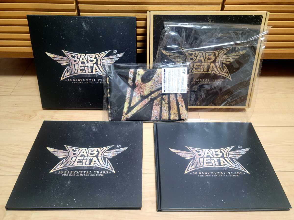 【未使用に近い】THE ONE限定 BABYMETAL 10 BABYMETAL YEARS LIMITED EDITION 限定盤B クロニクルセット Blu-ray ＋ CD DVD ...