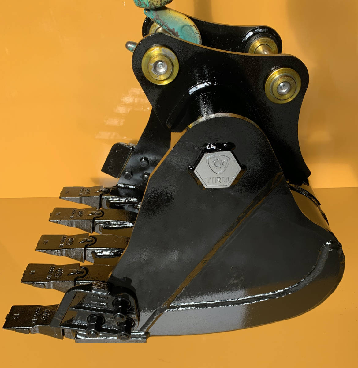 【未使用】スケルトンバケット（新品) 細目80x80キャタピラー:303/303.5/MM30/MM35/MM40 クボタ:U30/U35/RX303/RX305/RX306/RX403 ...