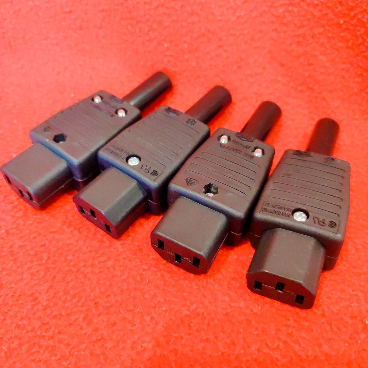 【未使用】新品 YAMATE ヤマテ AP-400 オーディオ用 電源ケーブル インレット まとめて4個 Acoustic Revive Chord CARDAS CHIKUMA PAD ...