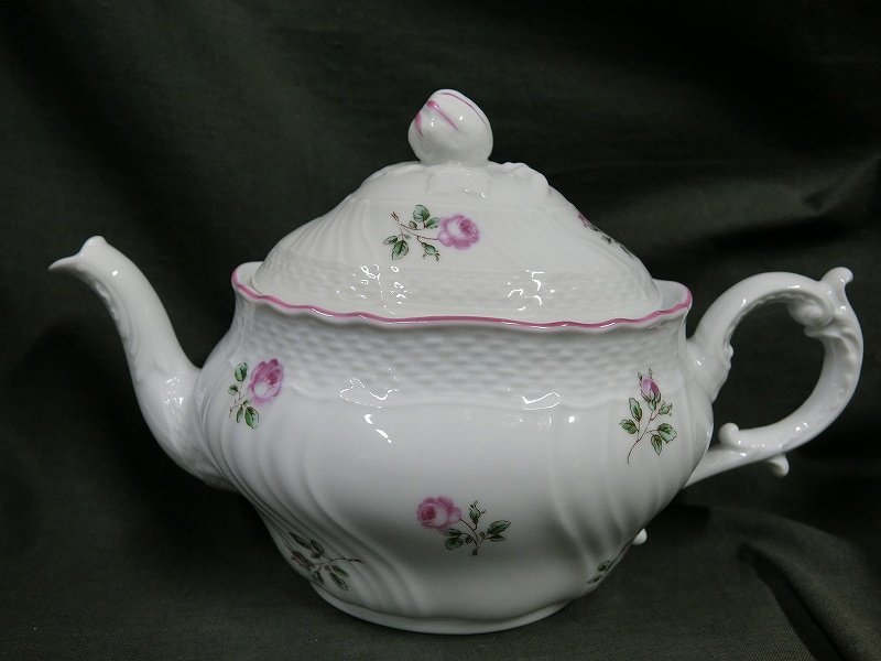 【傷や汚れあり】A9351 リチャードジノリ 花模様 ティーポット 紅茶器の落札情報詳細 - ヤフオク落札価格検索 オークフリー
