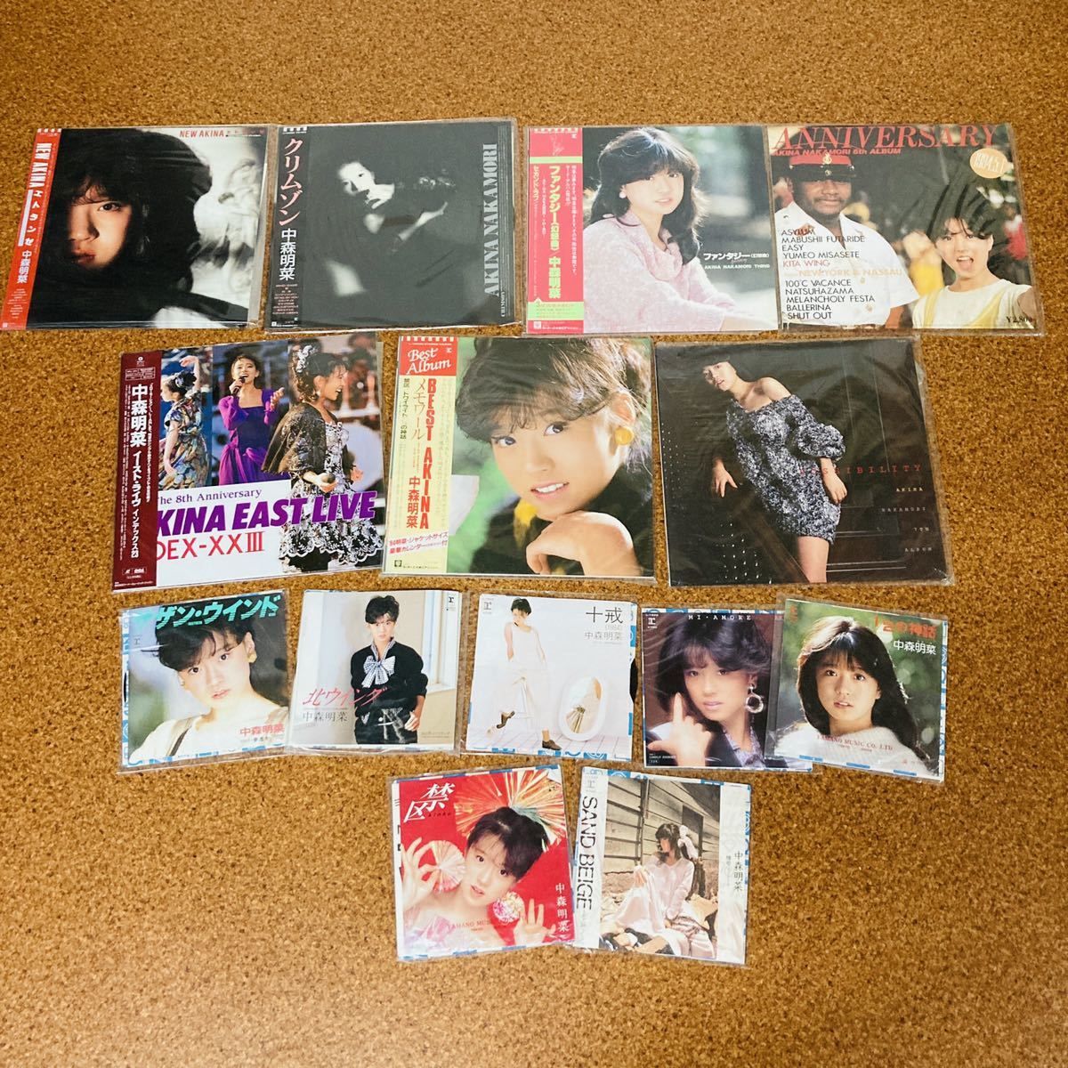 【やや傷や汚れあり】中森明菜 LP EP レコード LD サザンウインド 北ウイング 禁区 十戒 ミ・アモーレ 他の落札情報詳細 - ヤフオク落札価格検索 オークフリー
