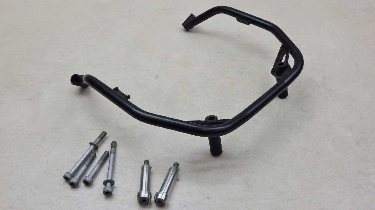 【傷や汚れあり】A823 F800S パニアケースステー BMWの落札情報詳細 - Yahoo!オークション落札価格検索 オークフリー