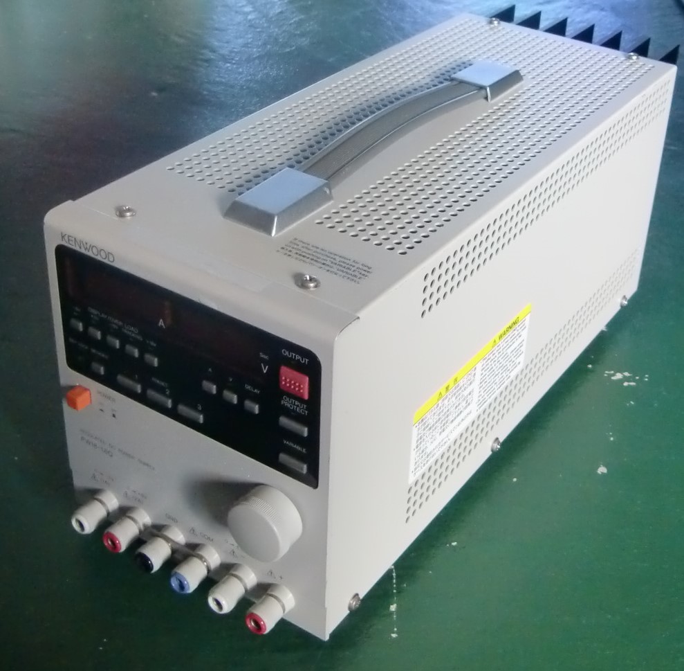 【傷や汚れあり】★KENWOOD ケンウッド 多出力直流安定化電源 PW18-1.8Q / REGULATED DC POWER SUPPLY ...