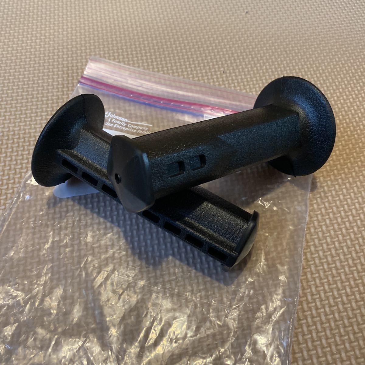 【未使用に近い】NOS OGK 77-17A GRIP BLACK OLD BMX E.T. ET kuwahara KZ KE の落札情報 ...