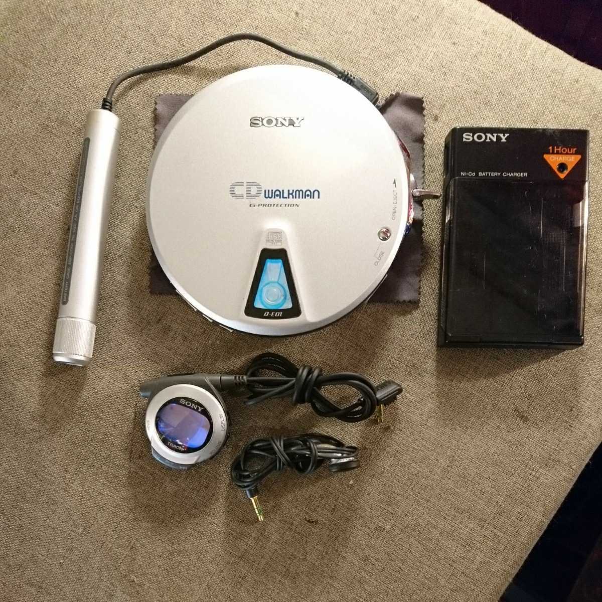 【目立った傷や汚れなし】 ★SONY PORTABLE COMPACT DISCK PLAYER ソニー CD WALKMAN D-E01 ...