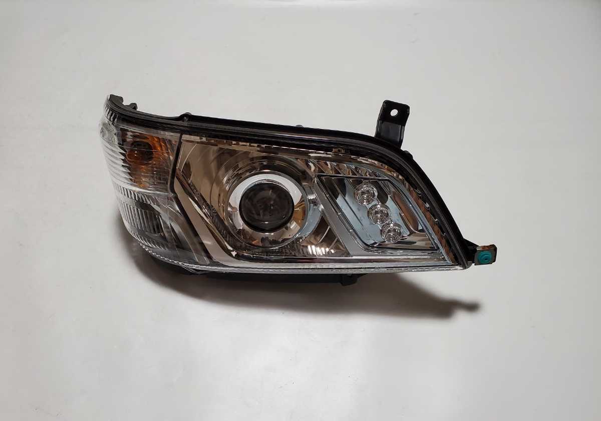 【目立った傷や汚れなし】日野 デュトロ・XZC605 純正 ヘッドライト/ヘッドランプ 右 LED ASSY 美品 37-25 トヨタ ダイナ ...