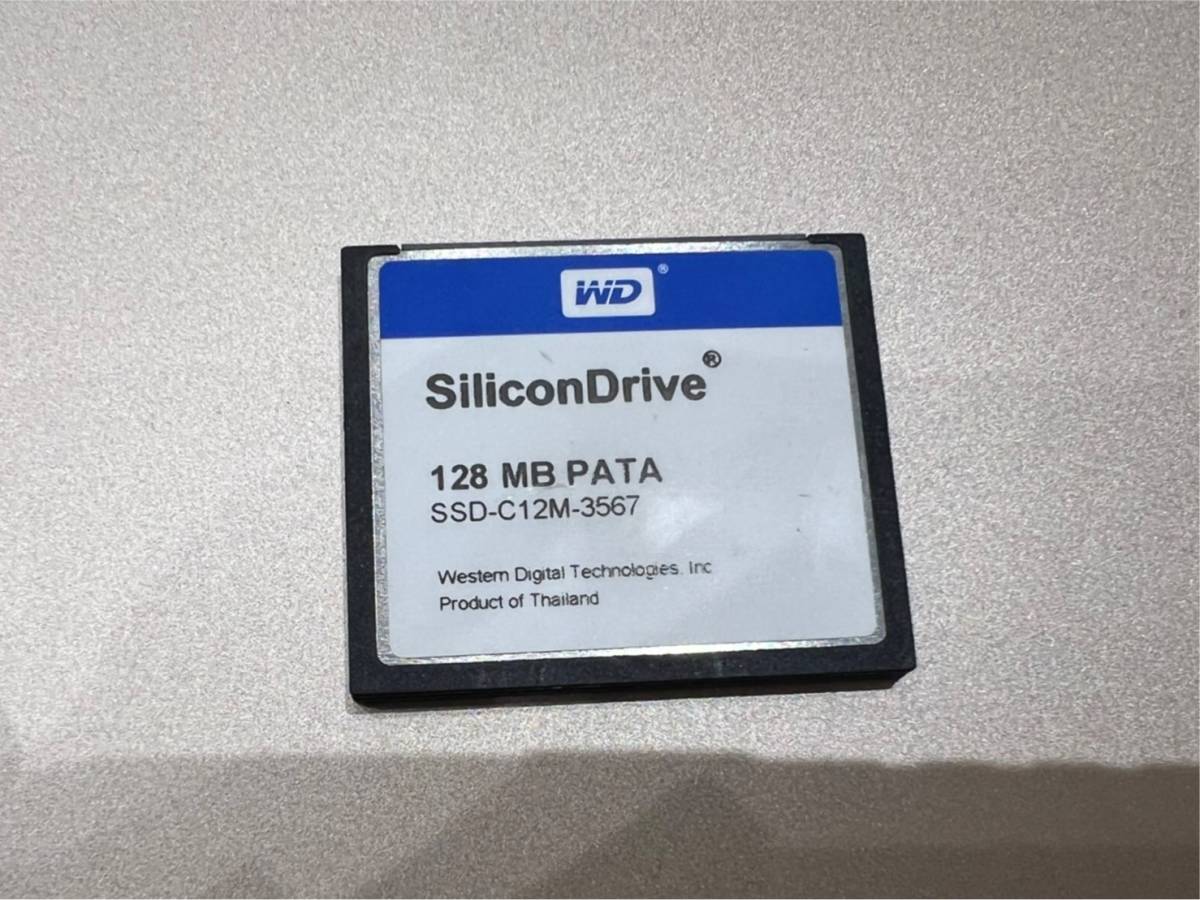【目立った傷や汚れなし】【WD】 SiliconDrive 128MB CFカード フォーマット済み Compact Flash 在庫多数の ...