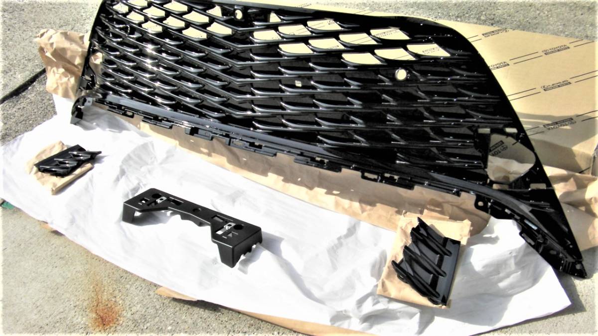 【未使用】ハリアー80 PHEV専用 純正フロントグリル メッシュグロスブラック ポン付け 新品の落札情報詳細 - Yahoo!オークション落札価格検索 オークフリー