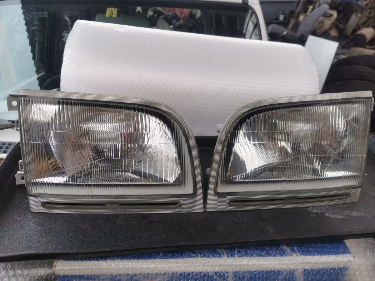 【傷や汚れあり】ダイハツ ハイゼットトラック S210P S200P ヘッドライト 左右セット KOITO110-51624 ヘッドランプ ライト調整確認の落札情報詳細 - Yahoo ...