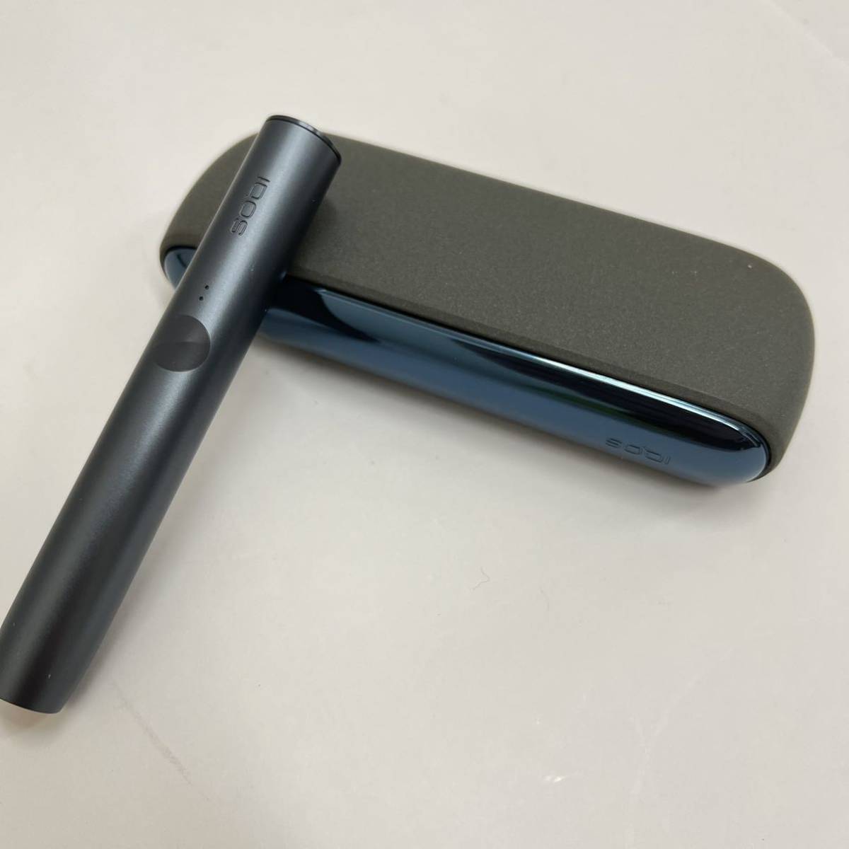 【やや傷や汚れあり】iqos Iluma 電子タバコ 喫煙具 喫煙グッズ ブルー 青系 動作確認済み アイコス イルマの落札情報詳細