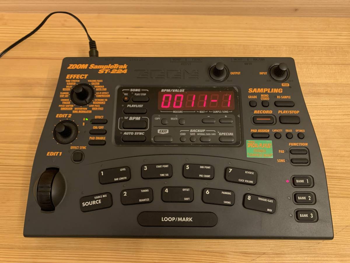 【やや傷や汚れあり】ZOOM ( ズーム) / SampleTrak ST-224 データカード付き サンプラーの落札情報詳細 - ヤフオク ...