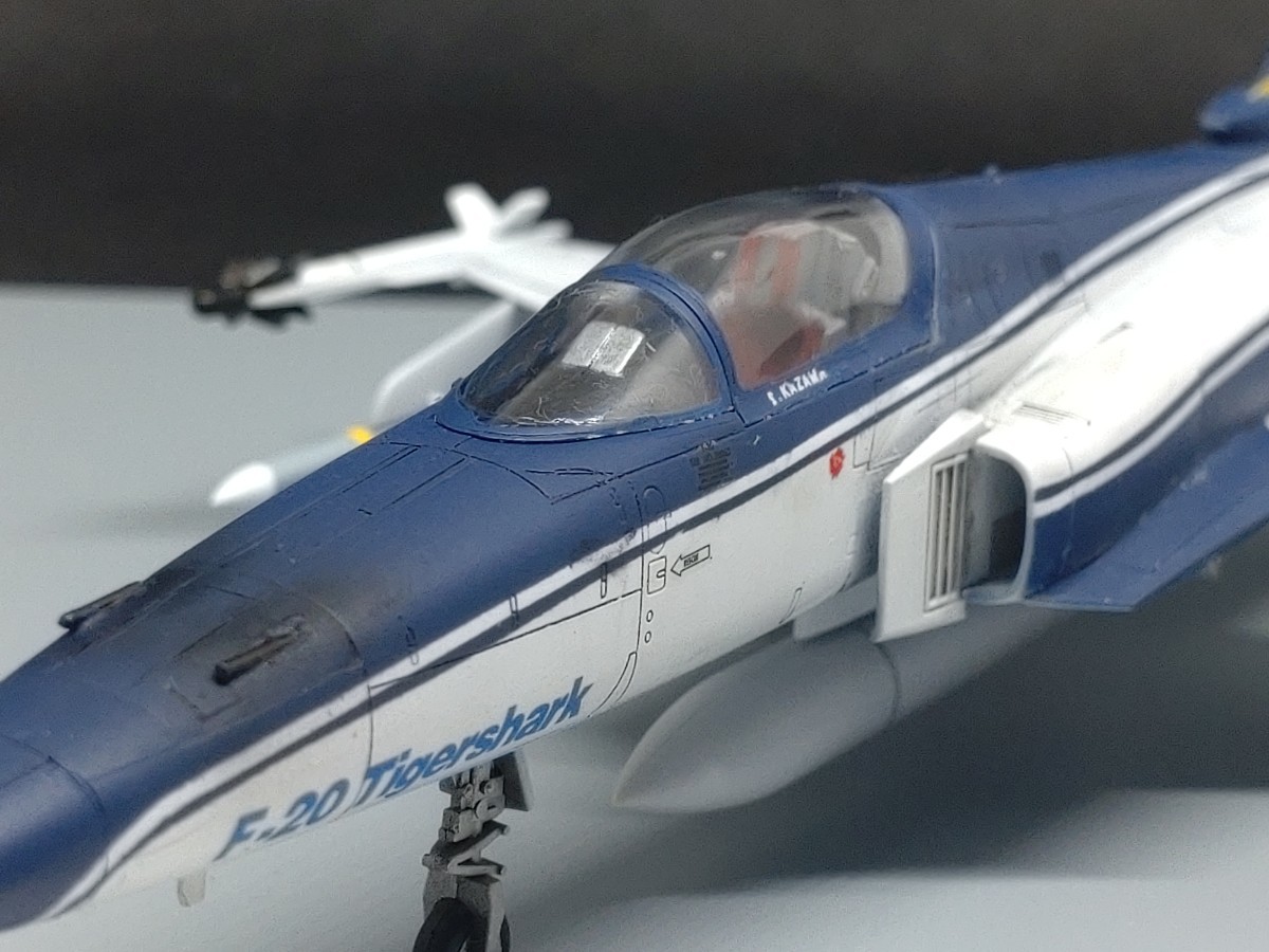 【目立った傷や汚れなし】エリア88 F-20 タイガーシャーク 1/72 風間機 塗装済み完成品の落札情報詳細 - Yahoo!オークション落札価格検索 オークフリー