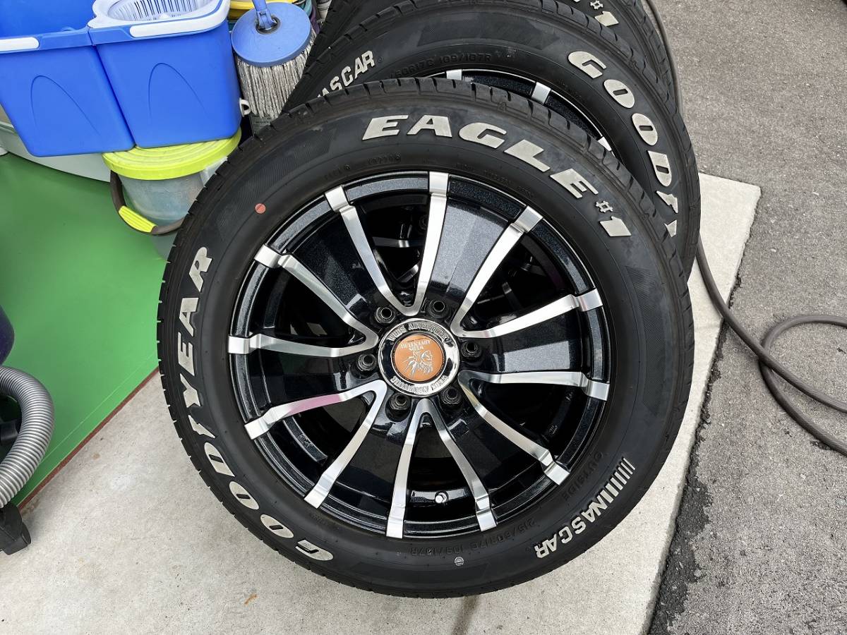 【やや傷や汚れあり】200系 ハイエース 215 60 R17 アルミホイール タイヤセット 7J インセット36 グッドイヤー NASCAR ホワイトレターの落札情報詳細 - Yahoo ...