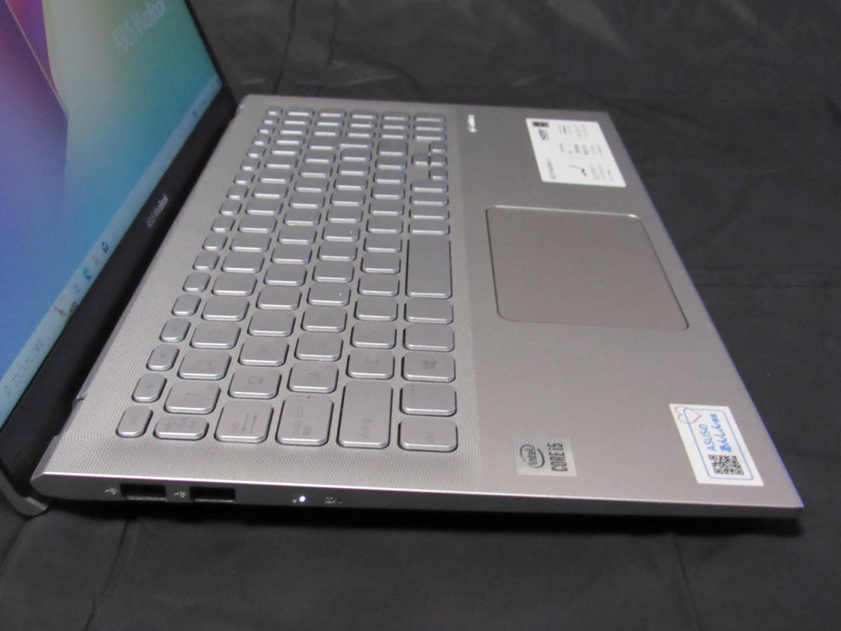 【やや傷や汚れあり】美品 軽量 ASUS VivoBook 15 X512J 第10世代 Core i5-1035G1 3.60GHz メモリ ...