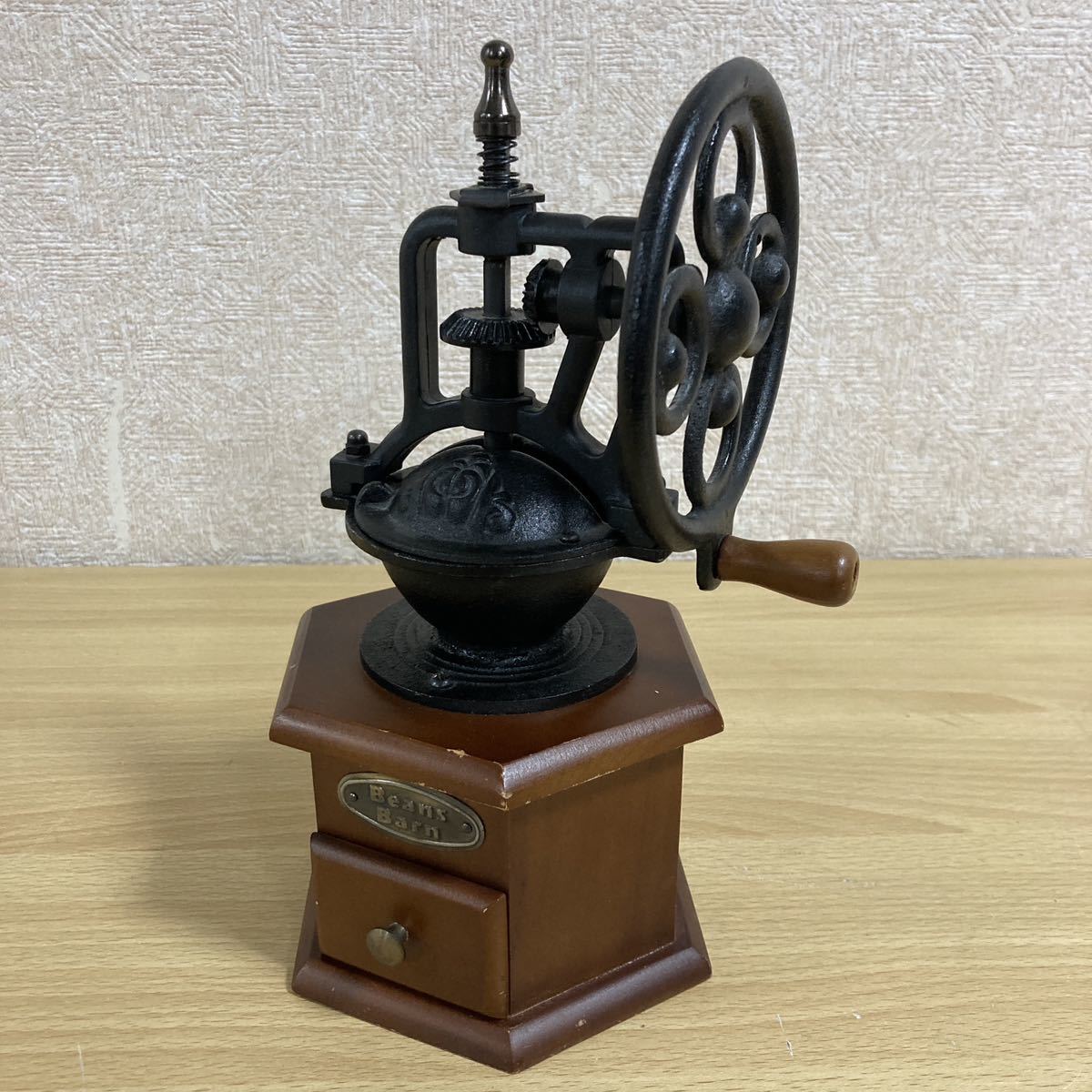 【傷や汚れあり】BELLE MAISON ベルメゾン H692 コーヒーミル コーヒー 手動式 手挽き 豆挽き 昭和レトロ レトロ アンティーク カフェ 喫茶店 11 ス 4577の落札情報 ...