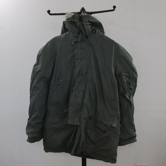 【傷や汚れあり】J131 80sビンテージ USAIRFORCE N-3B フライトジャケット 1980年代製 表記Mサイズ グリーン ...