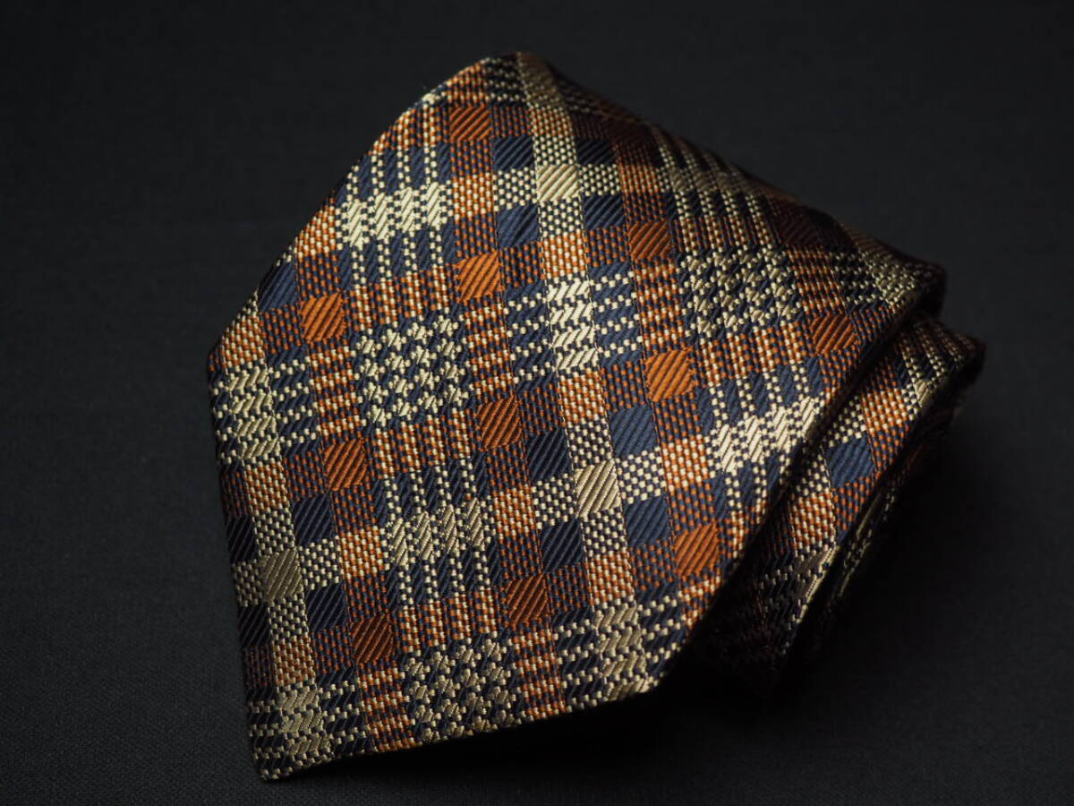 【目立った傷や汚れなし】美品 【HUNTING WORLD ハンティングワールド】A2541 チェック ブラウン系 イタリア ITALY製 SILK ブランド ネクタイ 古着 良品の落札情報 ...