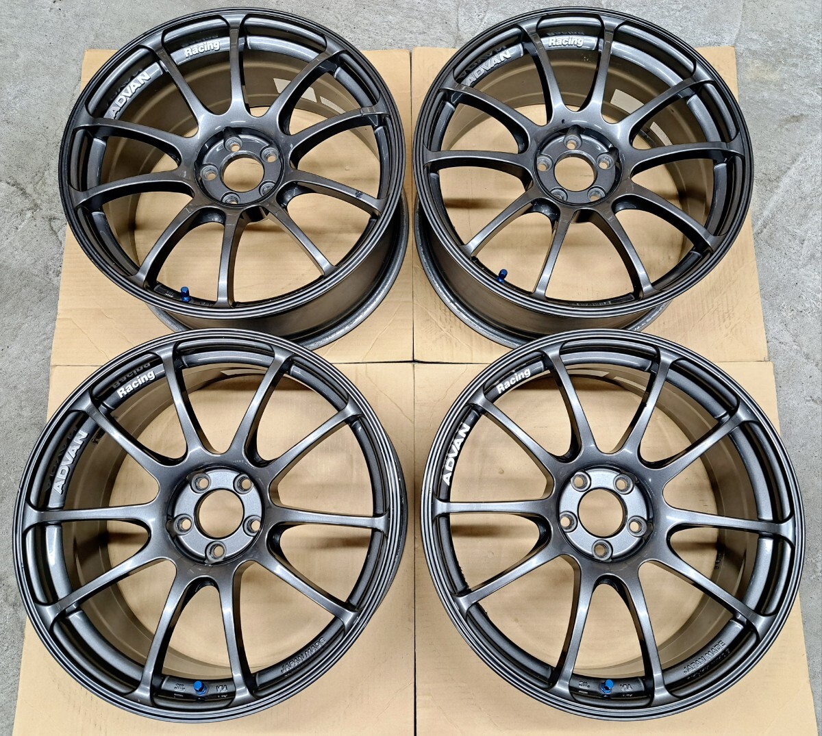 【やや傷や汚れあり】【美品】ENKEI Racing PF01 ホイール 18インチ 7.0J 100 スバル BRZ レガシィ インプレッサ フォレスター トヨタ 86 プリウス エンケイの ...