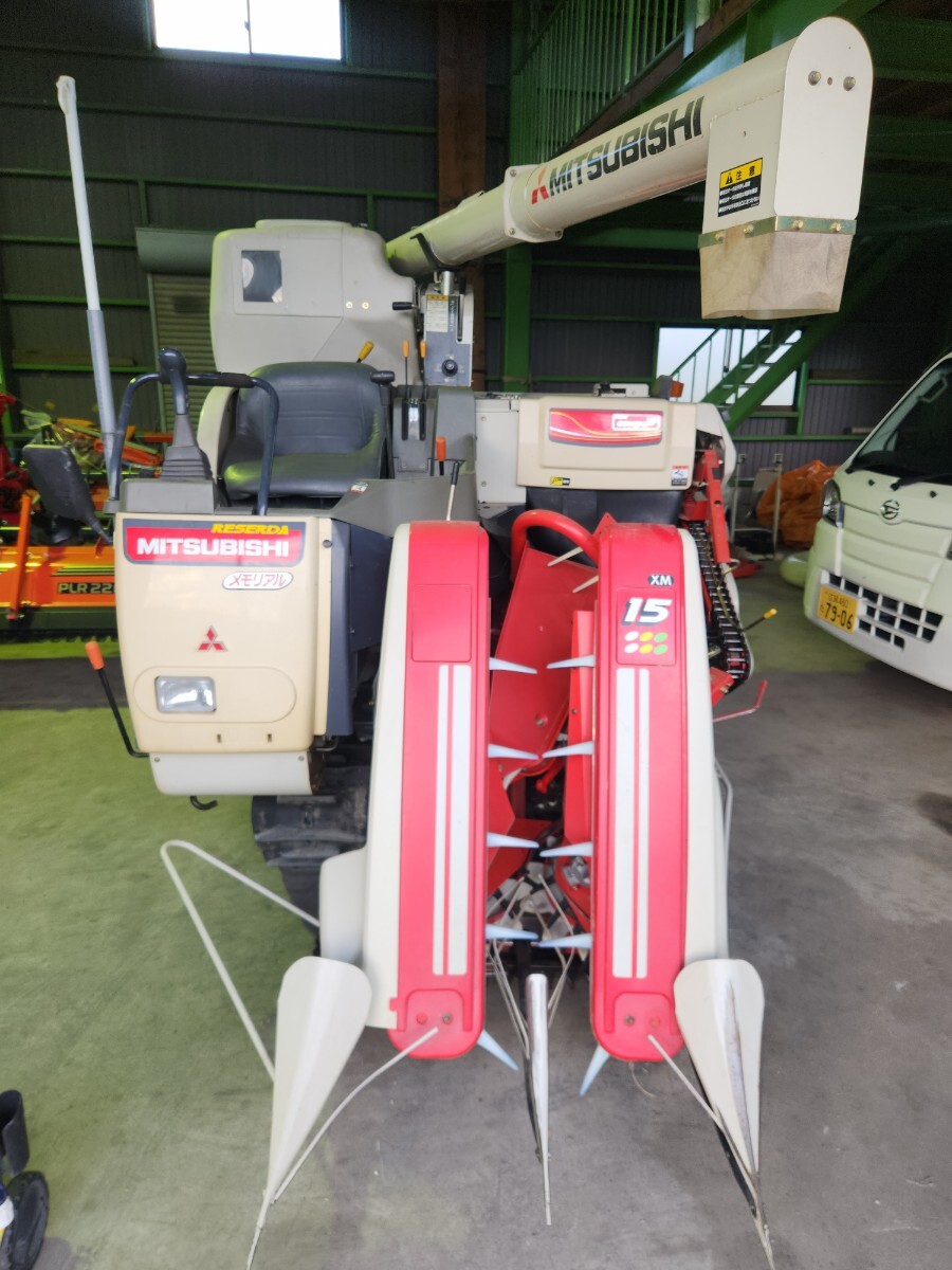 【傷や汚れあり】〈滋賀〉 2条コンバイン 三菱・VM15G（15馬力） 186h（R1年/9月・167hにて点検・整備） 一目瞭然に消耗少 ...