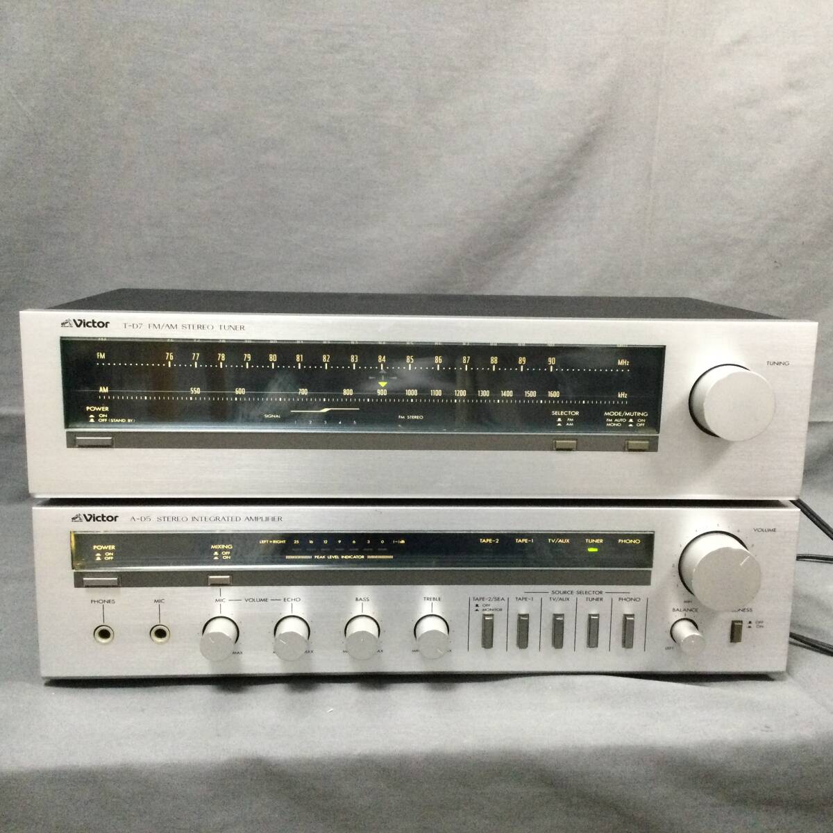 【傷や汚れあり】 9/9 276489 Victor T-D7 A-D5 FM/AM STEREO TUNER STEREO INTEGRATED AMPLIFIER ビクター アンプ 現状品 ...