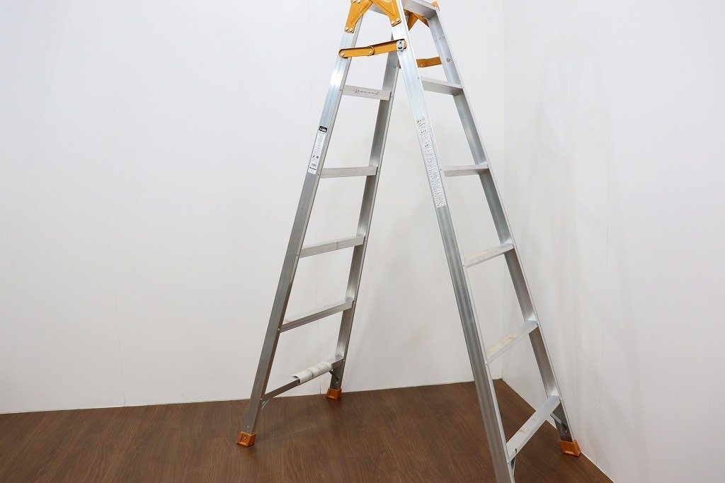 【やや傷や汚れあり】J9226 Pica 6尺はしご脚立 軽作業用 最大100kg 現場 Kステップ K-180Dの落札情報詳細 ...