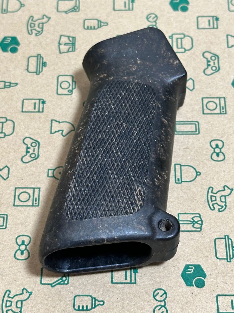 【目立った傷や汚れなし】実物 COLT M16 グリップ ベトナム戦 GBB GHK VFC MARUI DNA MWSの落札情報詳細 ...