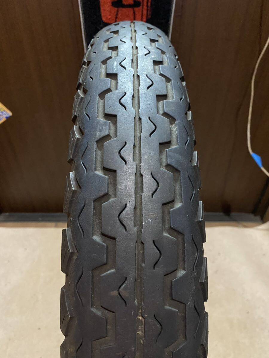 【目立った傷や汚れなし】中古MCタイヤ 2022年製造 DUNLOP ROADMASTER TT100 GP 100/90-19 ダンロップ ...