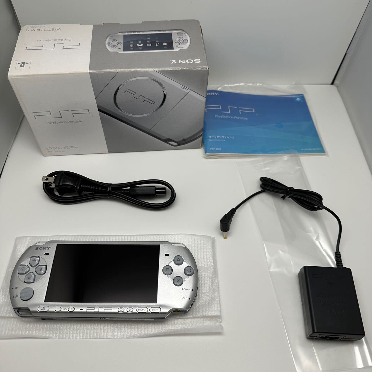 【未使用に近い】★希少 未使用品★PSP 本体 ミスティック・シルバー PSP-3000MS★1円スタート レア SONY PLAYSTATION 銀 Portable ソニー ポータブルの ...