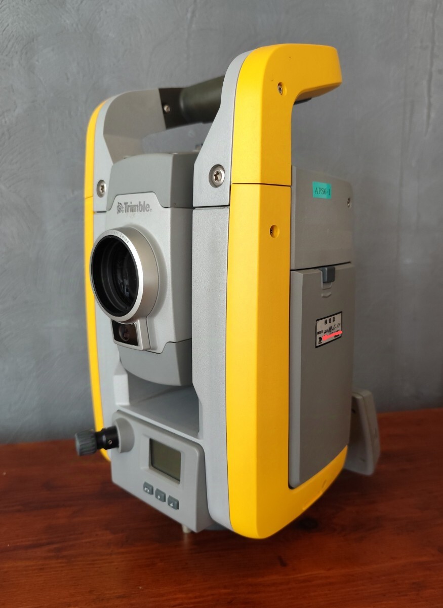 【やや傷や汚れあり】ニコントリンブル NikonTrimble 測量機自動追尾・自動視準 トータルステーション S6 DR 300＋ ノンプリ ...
