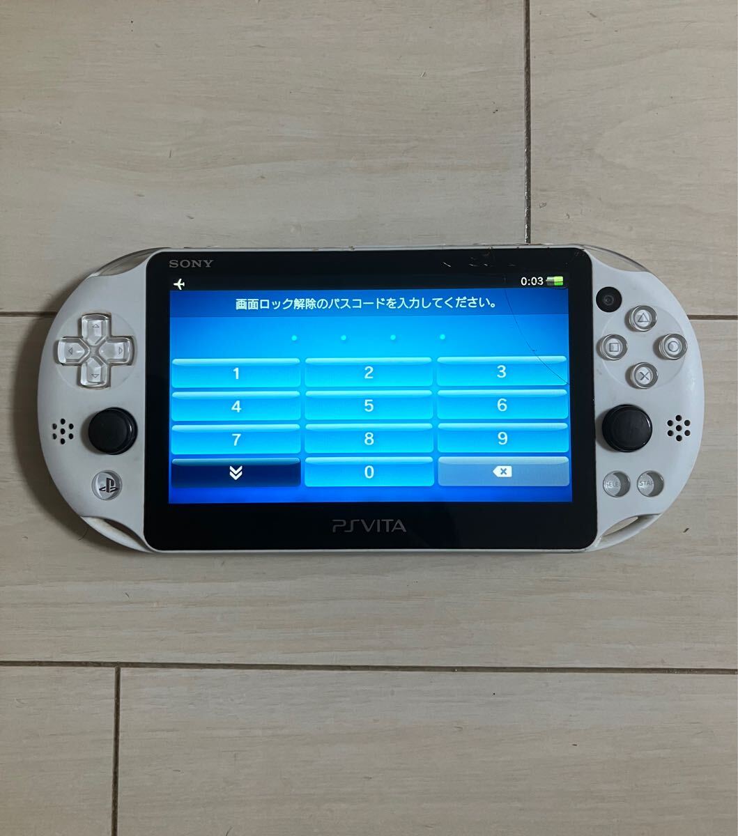 【傷や汚れあり】SONY PSVITA PCH-2000 ZA22 1GB 本体 wifi モデル ソニー ピーエス ビータ ヴィータ プレイステーション PlayStation ジャンク ...