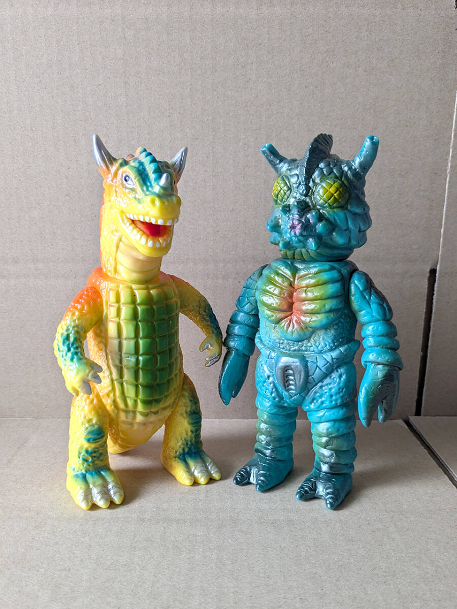 【目立った傷や汚れなし】JSM SOFUBI 地底怪獣ガレラ & 星人バグスター 2期 怪獣 ソフビ インディーズの落札情報詳細 - Yahoo!オークション落札価格検索 オークフリー