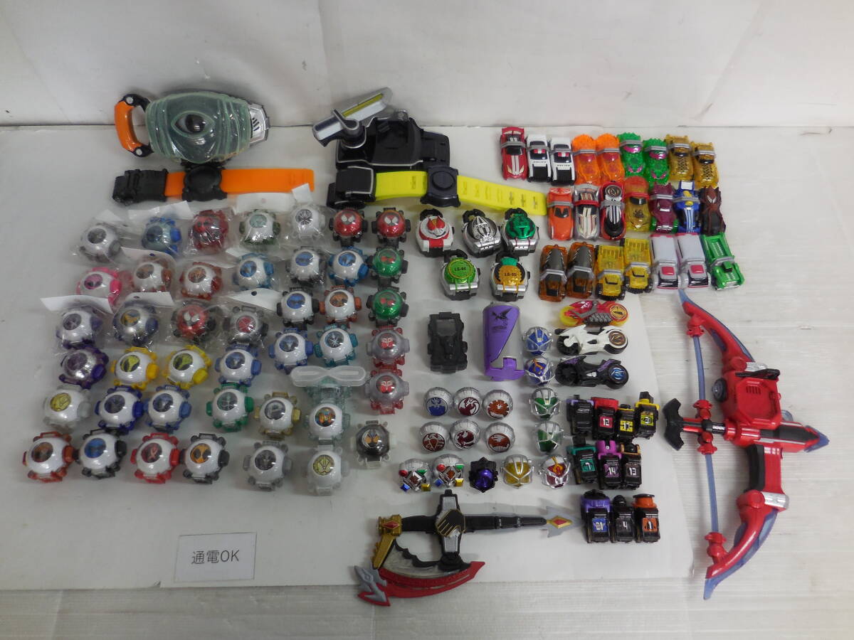 【傷や汚れあり】静/仮面ライダーグッズまとめ/50点以上/ウィザード/ドライブ/DXゴーストドライバー/シフトカー/リング他/通電のみ確認/使用感有★S-3344★の落札情報詳細 ...