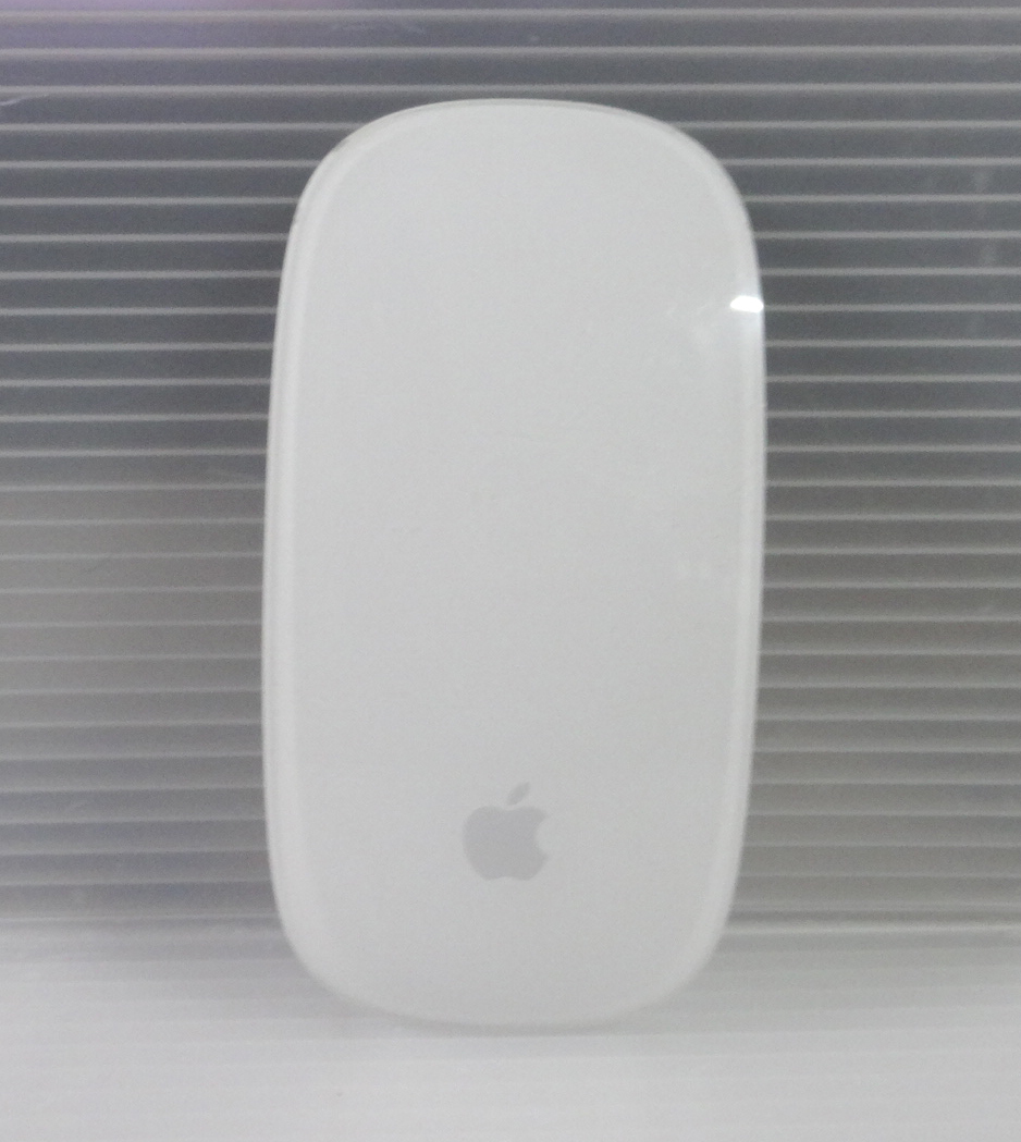 【目立った傷や汚れなし】Apple 純正 Magic Mouse ／A1657 ワイヤレスマウスの落札情報詳細 - Yahoo!オークション落札価格検索 オークフリー