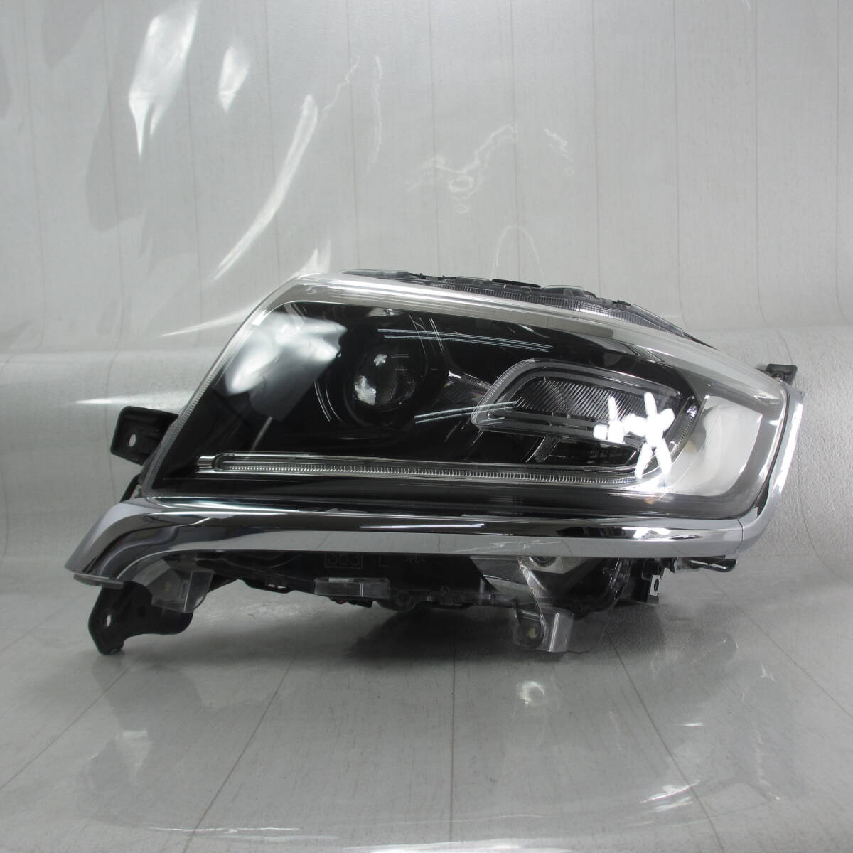 【傷や汚れあり】1-12 MK53S/MM53Sスペーシアカスタム/フレアワゴン カスタムスタイル純正LEDヘッドライト左 ICHIKOH 1960の落札情報詳細 - Yahoo!オークション ...