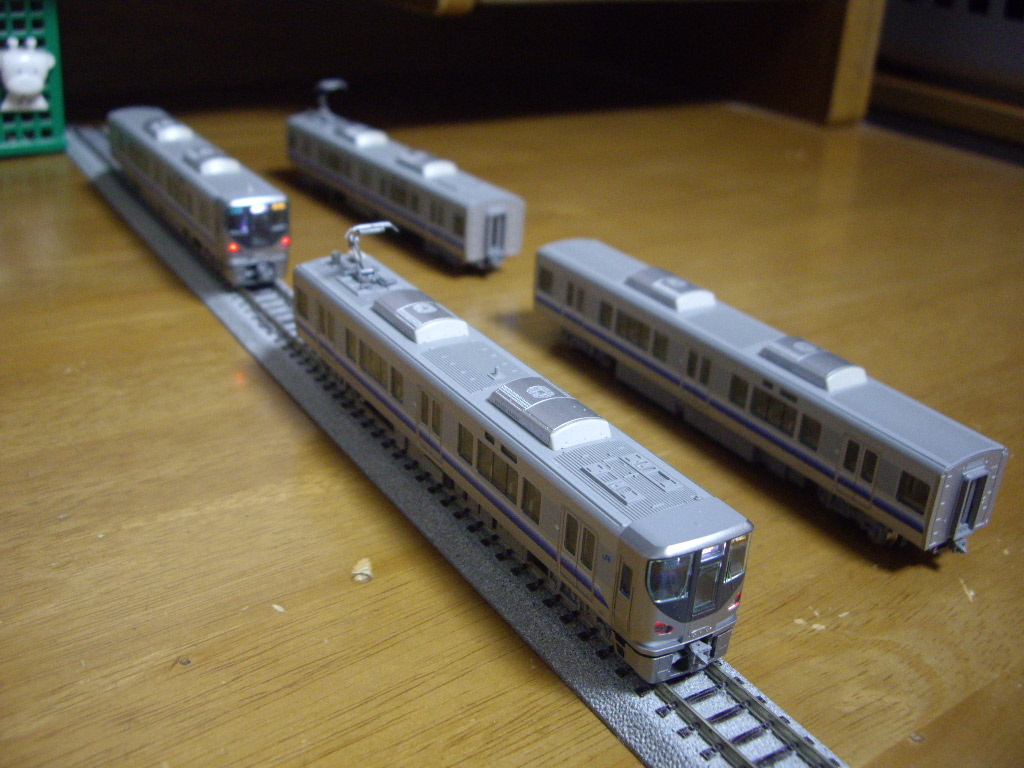 【やや傷や汚れあり】tomix 225系 4両セット 品番92438 動力車動作・ライト点灯確認済み TN化の落札情報詳細 - Yahoo ...