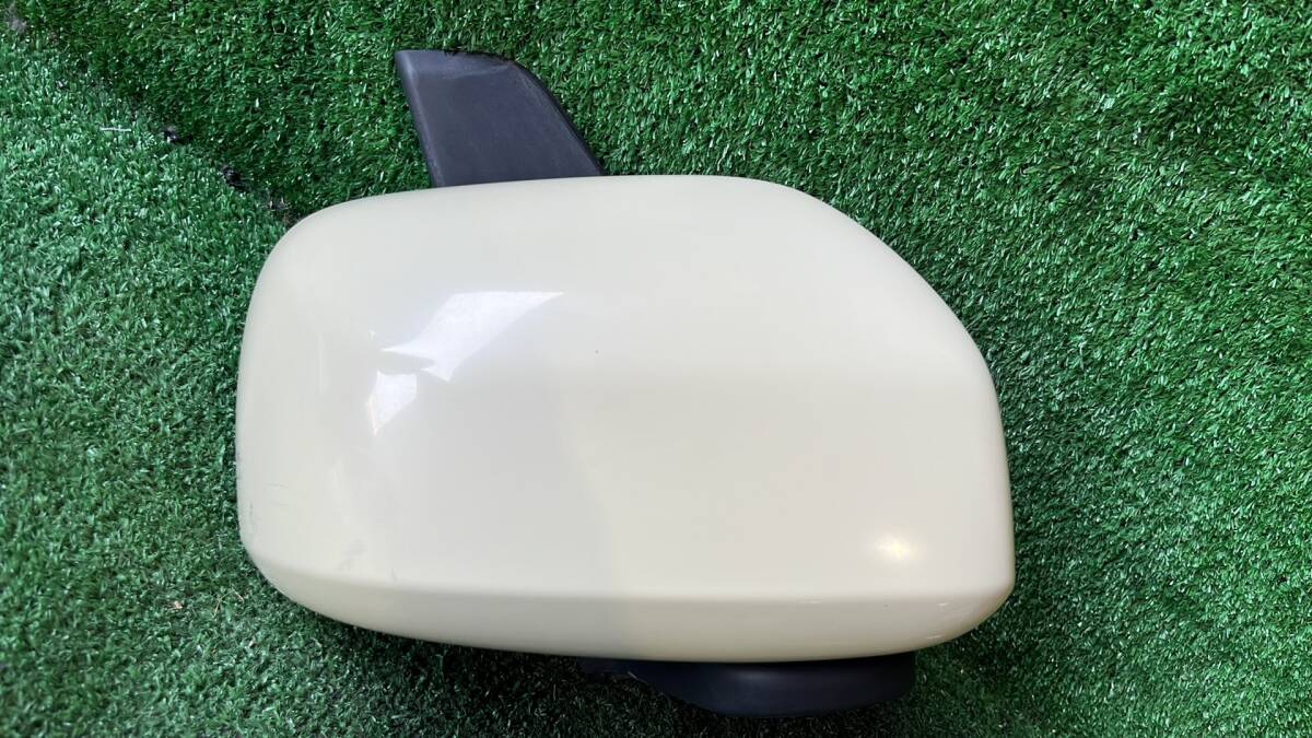 【傷や汚れあり】U87 動作確認済 タント(L375S)ドアミラー右[T19] の落札情報詳細 - Yahoo!オークション落札価格検索 オークフリー
