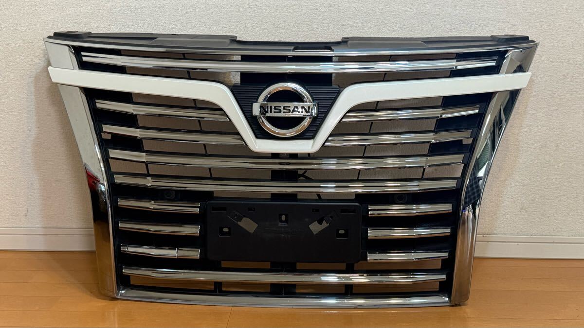 【やや傷や汚れあり】日産★ エルグランド【E52 T52】 ハイウェイスター フロントグリル純正中古品の落札情報詳細 - Yahoo!オークション落札価格検索 オークフリー