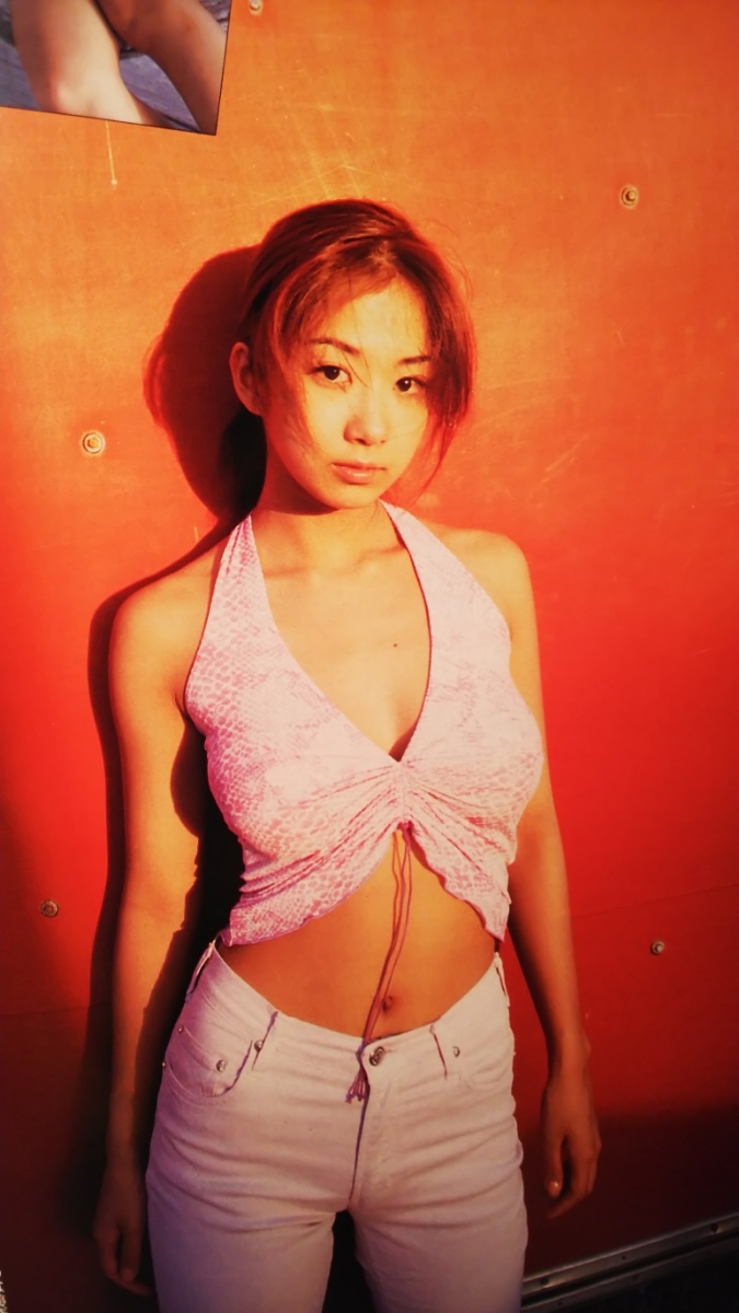 優香・深田恭子・みづほ・及川麻衣・中山博子・加藤あい【FLASH】2000年5月9日‐16日合併号ページ切り取りの落札情報詳細 - Yahoo!オークション落札価格検索 オークフリー