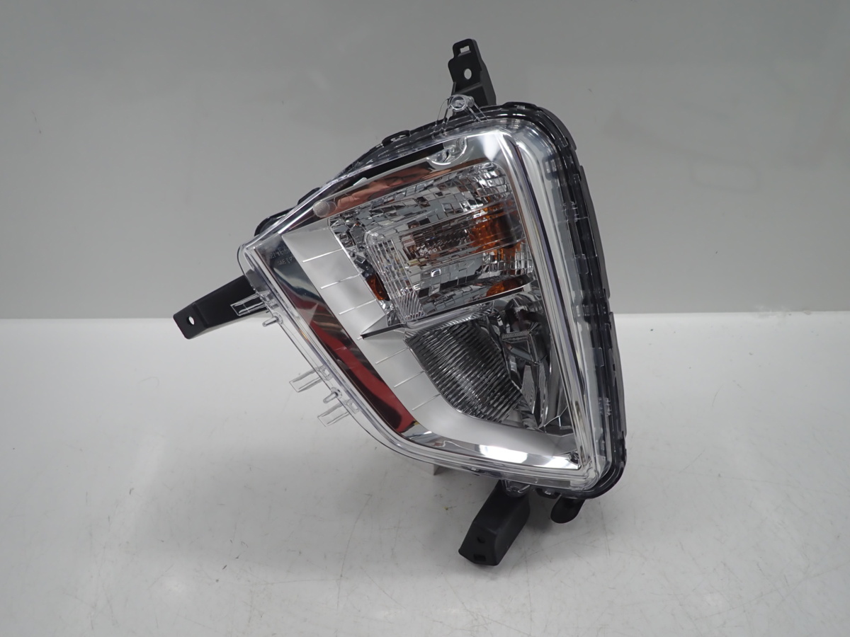 193548-J321 美品 エクリプスクロス GK1W フォグランプ 左 左側 助手席 ハロゲン スタンレー W4323 8315A031の ...