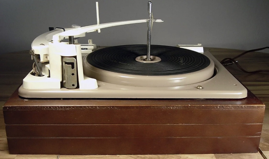 難あり! 修理の出来る人向け【 Garrard Model 210 】ガラード ターンテーブルの落札情報詳細 - Yahoo!オークション落札 ...