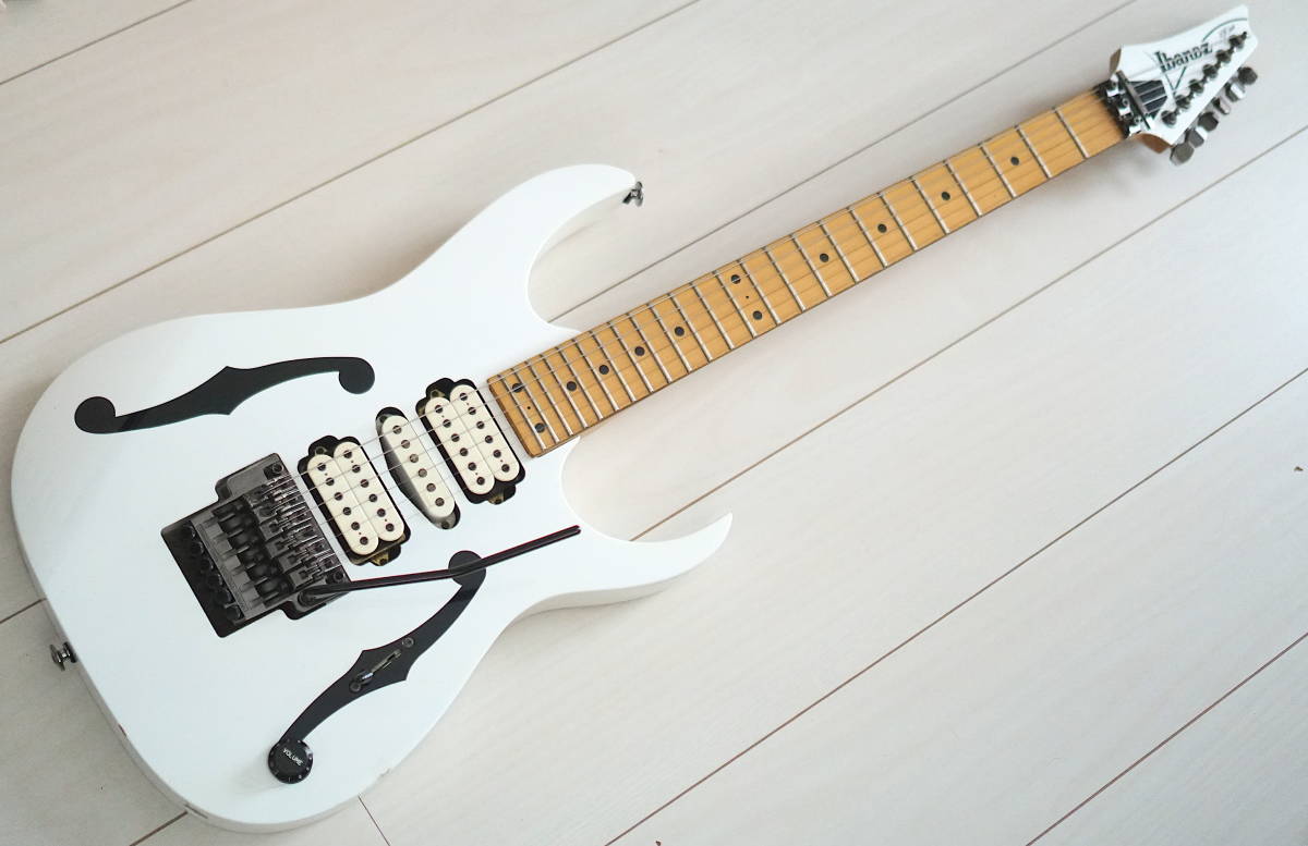 IBANEZ PGM300 ポール・ギルバート・シグネイチャー・モデル【アイバニーズ】の落札情報詳細 - ヤフオク落札価格検索 オークフリー