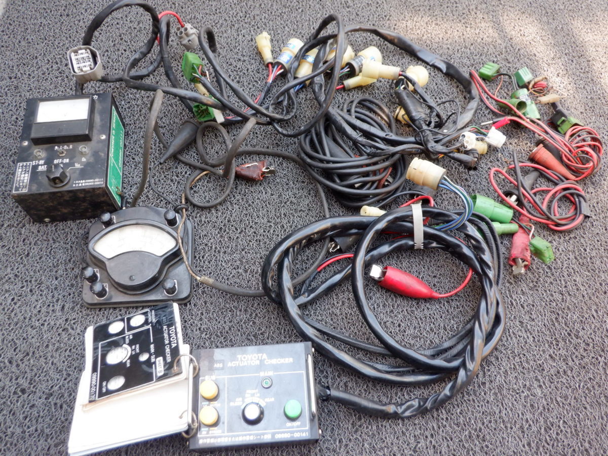 トヨタ ABS ACTUATOR CHECKER チェッカー O2センサーチェッカー 09990-00111 09990-00141 21-4 ...