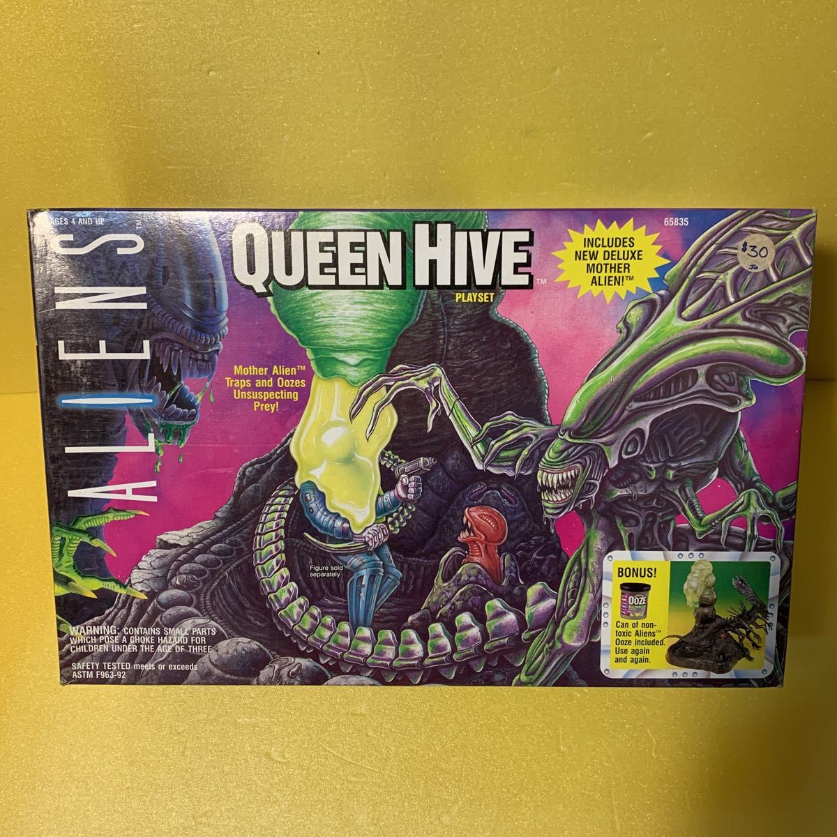 【未使用】★未開封 1994年 当時物 Kenner ALIENS QUEEN HIVE PLAYSET / ケナー社 エイリアン クイーン ...