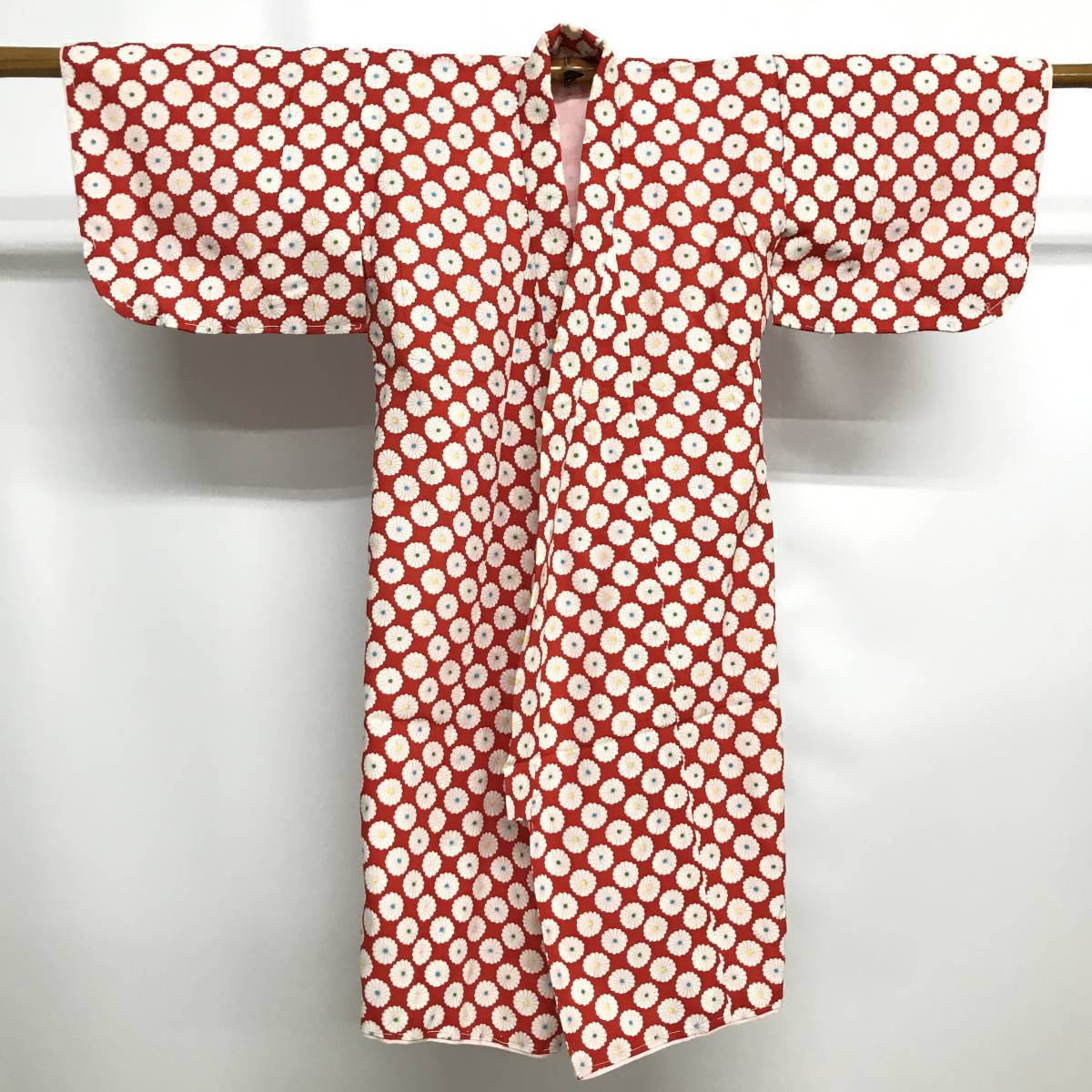 【やや傷や汚れあり】FNY2/4 アンティーク着物 女児着物 子供 袷 赤 菊 花 青 黄 緑 木綿 昭和レトロ 大正浪漫 アンティーク 着物 可愛い 希少 昭和 大正の落札情報詳細 ...