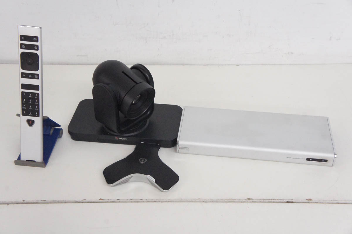 【やや傷や汚れあり】Polycom ポリコム GroupSeries RealPresence Group 300 P001 テレビ会議 ...