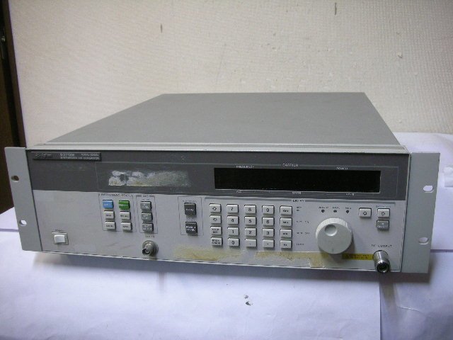 【中古】Anritsu MG3633A SYNTHESIZED SIGNAL GENERATOR 0.01-2700MHz の落札情報詳細 ...