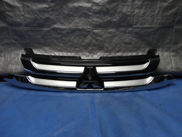 良品 三菱 GG2W 後期 アウトランダー PHEV 純正メッキ フロント グリル 7450A992 7450A638 ラジエター ...