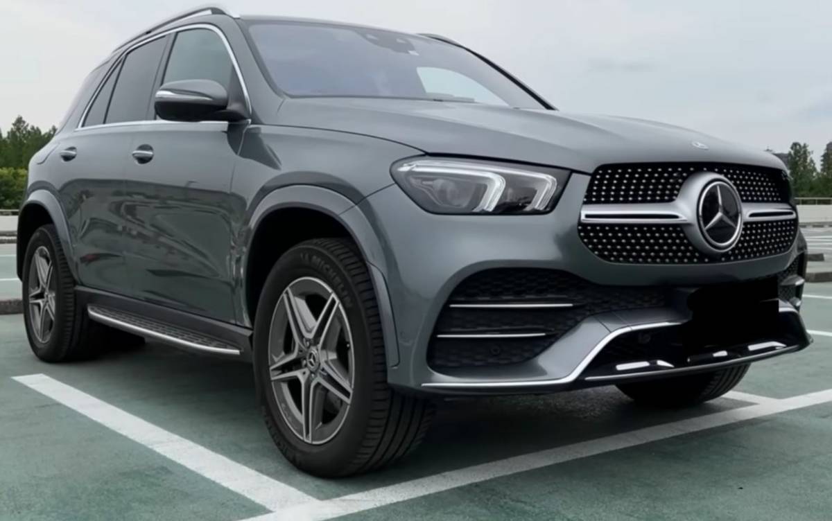 【走行距離 10,200 km】【修復有】メルセデスGLE400d 4MATIC AMGライン 車庫保管・レザーシート 総額でどうぞ ...