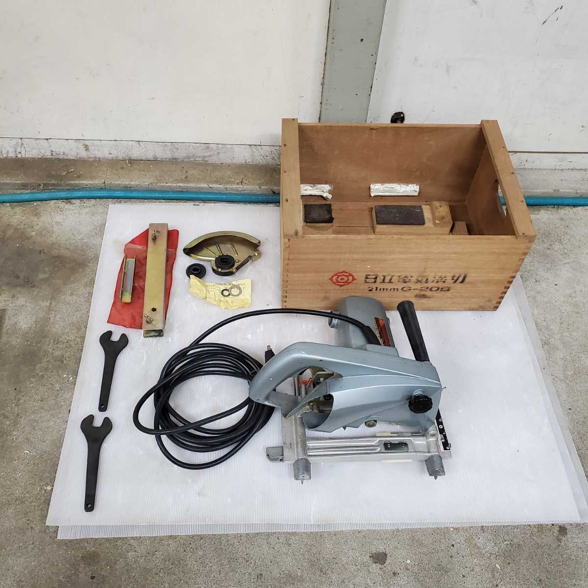 【やや傷や汚れあり】12p003 日立工機 電気溝切 G-20B ミゾキリ HITACHI DIY 大工 木工の落札情報詳細 - ヤフオク落札 ...