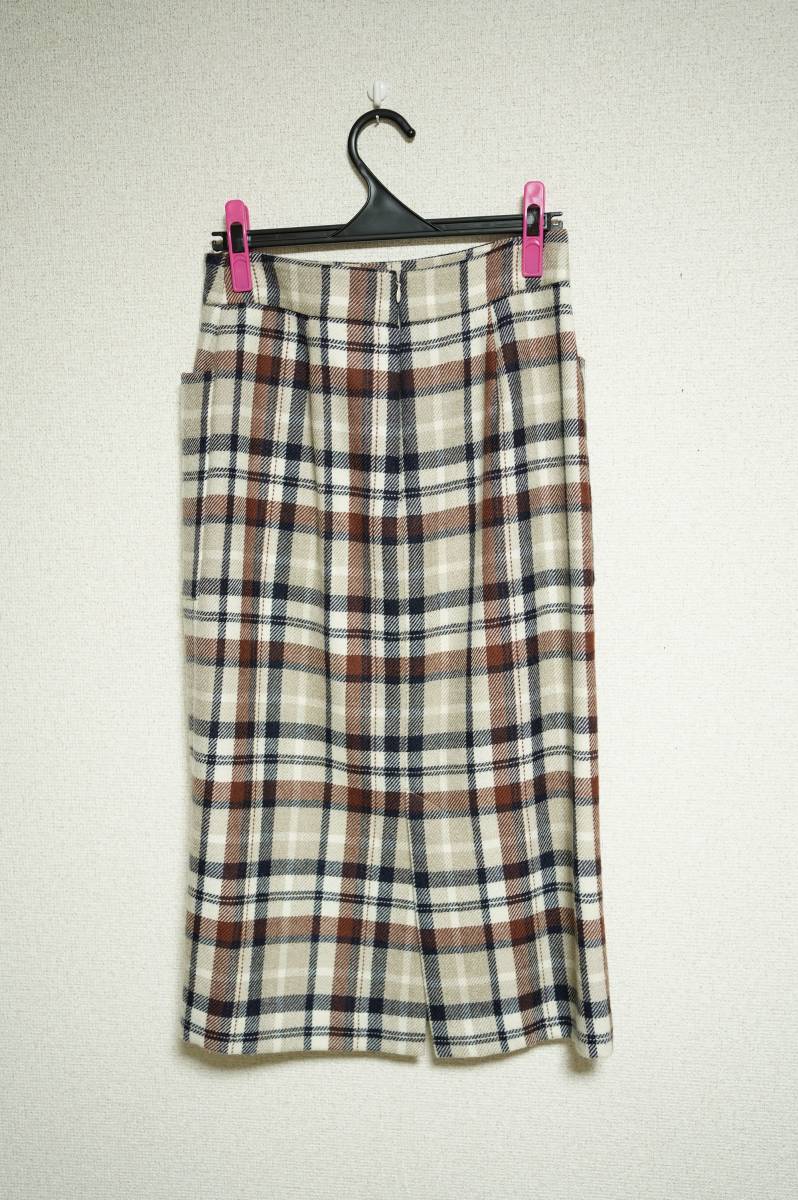 【目立った傷や汚れなし】送料520円☆クリーニング済2019AWフレームワークFRAMeWORK杢チェックタイトスカート 38/17600円/ナチュラル/ベイクルーズ の落札情報詳細 ...